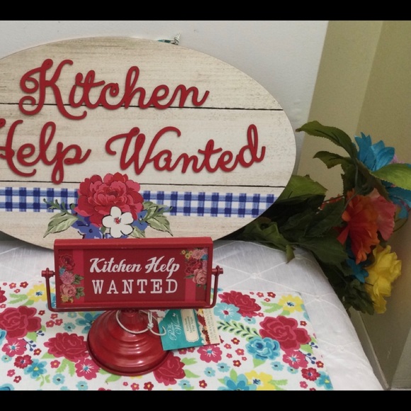 The Pioneer Woman | Accents | Pioneer Woman Kitchen Help Wanted Signs ...